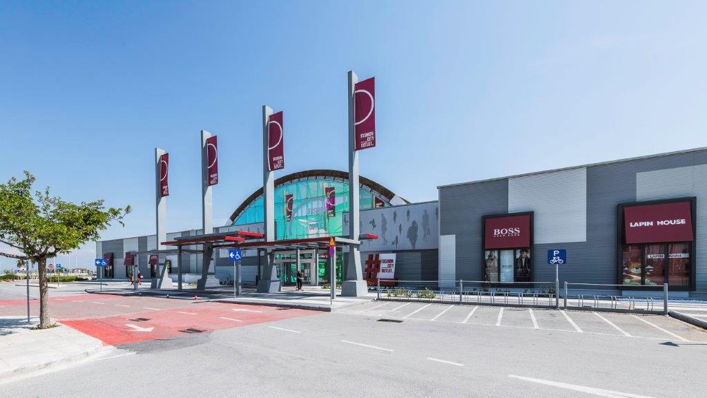 Fashion City Outlet - wearereify.com